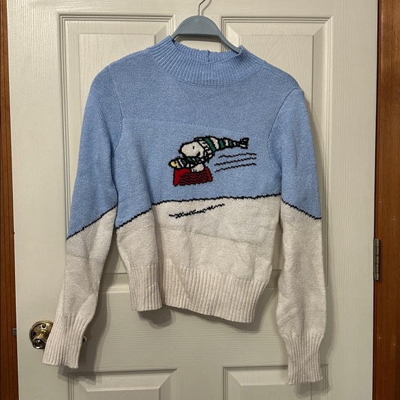 American Eagle Snoopy Sweater